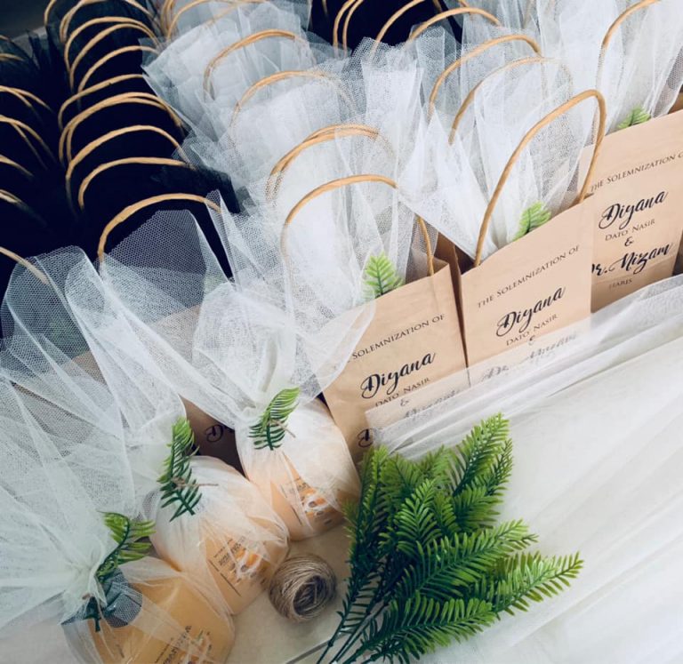 Buat Goodies Untuk Majlis Keluarga Memang Perlukan Bajet, Tapi Kalau ...