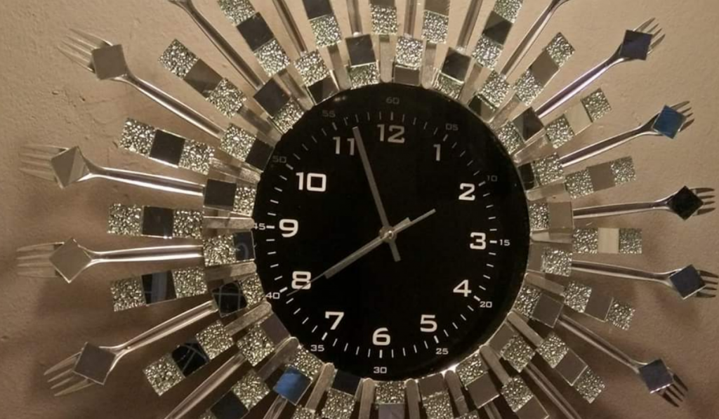 Cantik Sangat Jam Dinding Ni, Boleh Buat Sendiri Rupanya! - KELUARGA