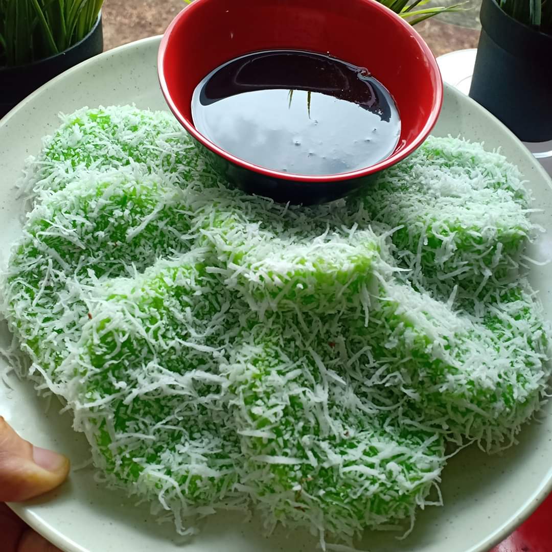 Kuih Bakar Pandan, Kuih Tradisi Yang Kekal Digemari Oleh Anak Hari Ni ...