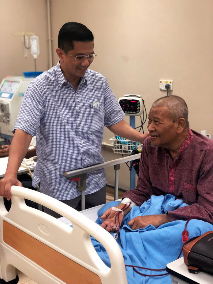 "Hilangnya Sebutir Permata Agama." Pendakwah Terkenal, Ustaz Ismail ...