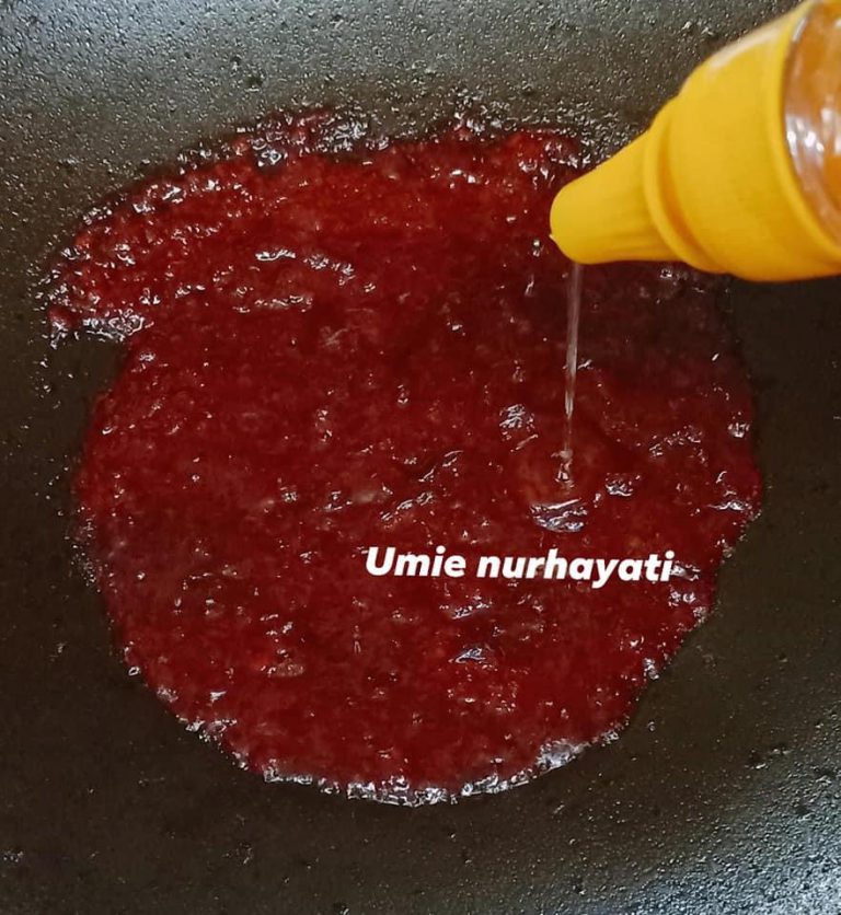 Ibu Ini Guna Roti Dengan Sapuan Jem Buat Potluck Hari Raya Sekolah Anak ...