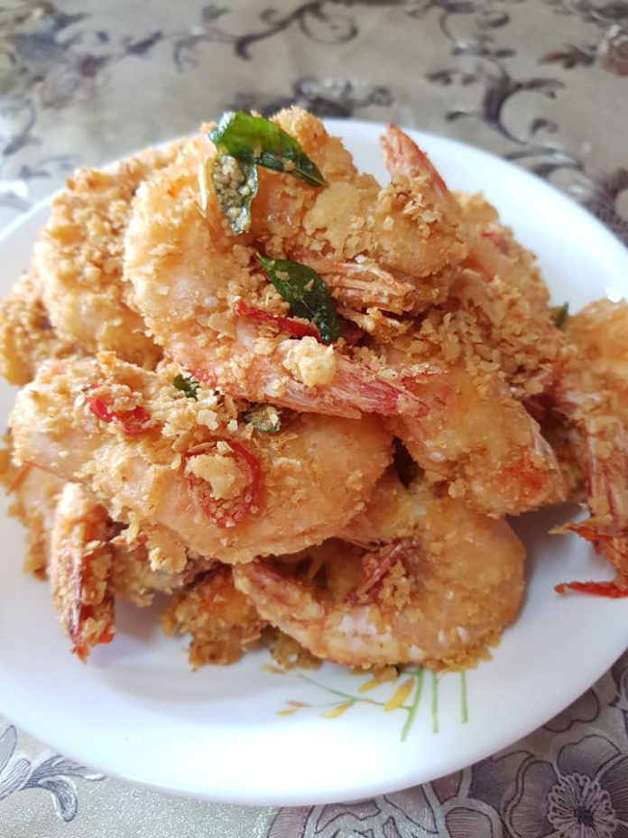 Patutlah Viral Resipi Udang Butter Nestum Ala Restoran Ni. Mudah ...