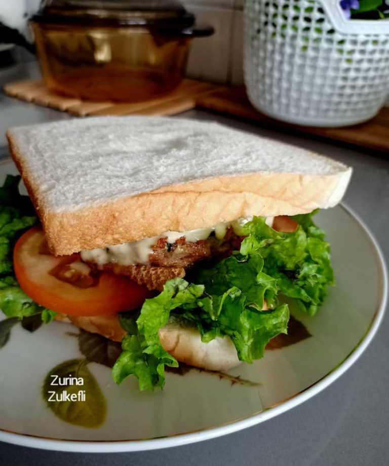 Resipi Daging Burger Buatan Sendiri Di Rumah, Hanya Guna Roti Putih Pun ...