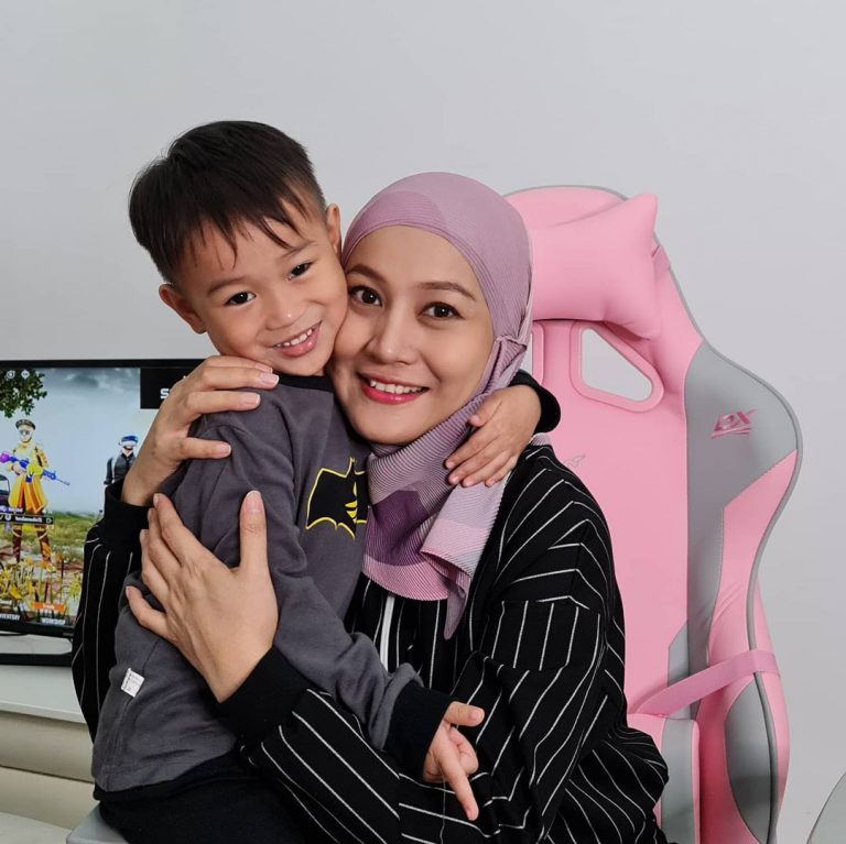 'Tak Pernah Paksa & Rotan waktu belajar..." Yana Samsudin Dedah Anak Sulung Dengan 3 Bahasa ...