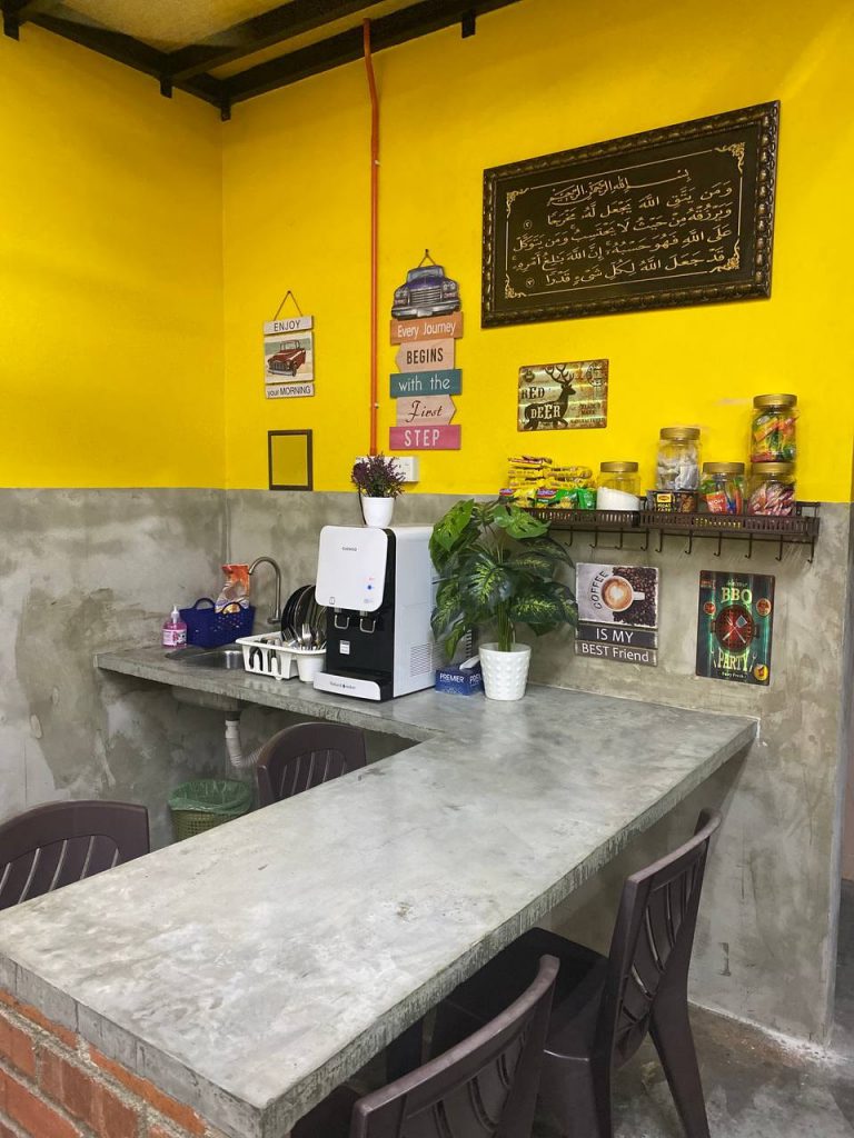 Konsep Dapur Industrial, Buatkan Kaunter Top Guna Simen & Nak Bagi ...