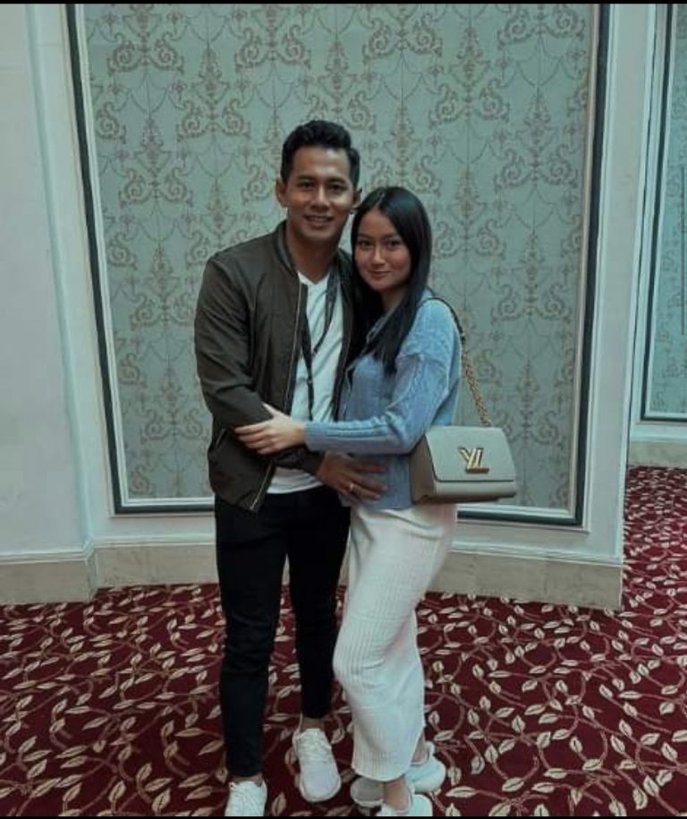 "Yeay Alhamdulillah, Wah Excitednya." Muatnaik Gambar Emoji Baby Di ...