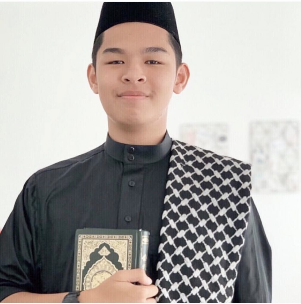 "Cukup Lengkap, Suara Memang Sesuai. Satu Kebanggaan Buat Keluarga ...