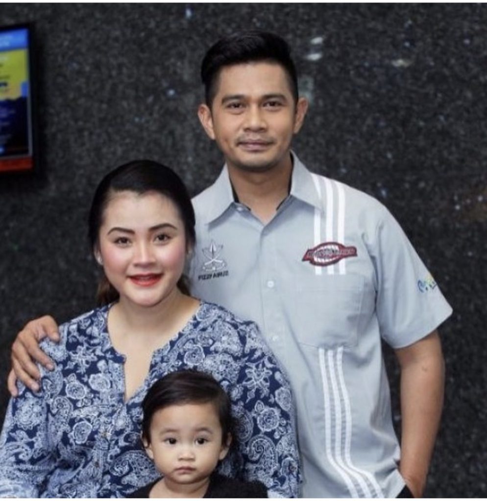 “Terima Kasih Sayang Terima Mama Seadanya." Sempena Anniversary Ke-8 ...