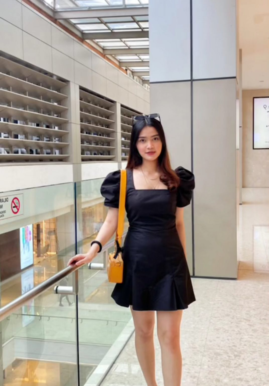 Trend Tayang Gambar Bersama Ayah, Anak Dara Awie Tarik Perhatian Netizen!