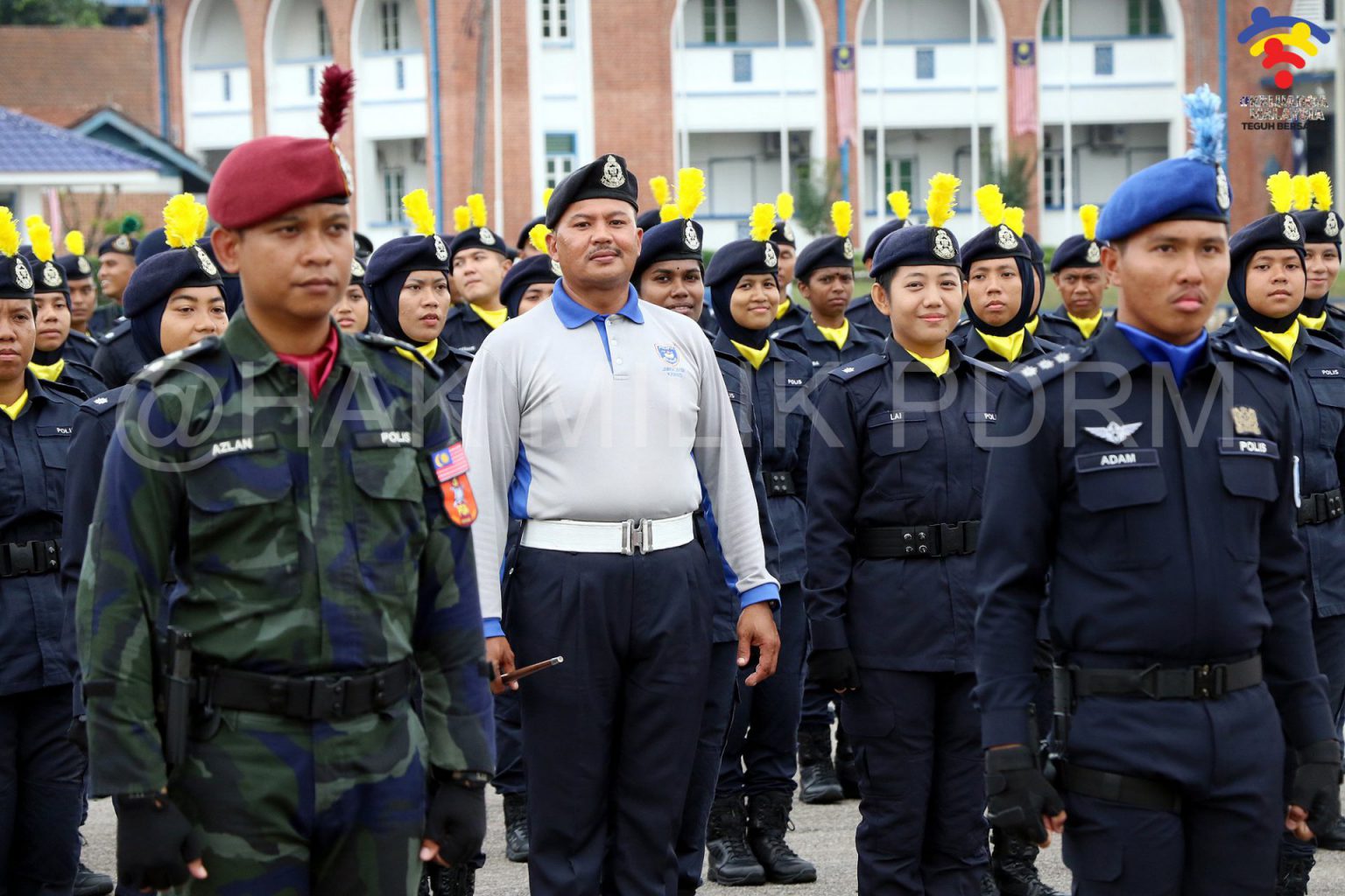 Bahang Hari Kebangsaan Ke 65 Kian Terasa, Koleksi Foto PDRM Bikin ...