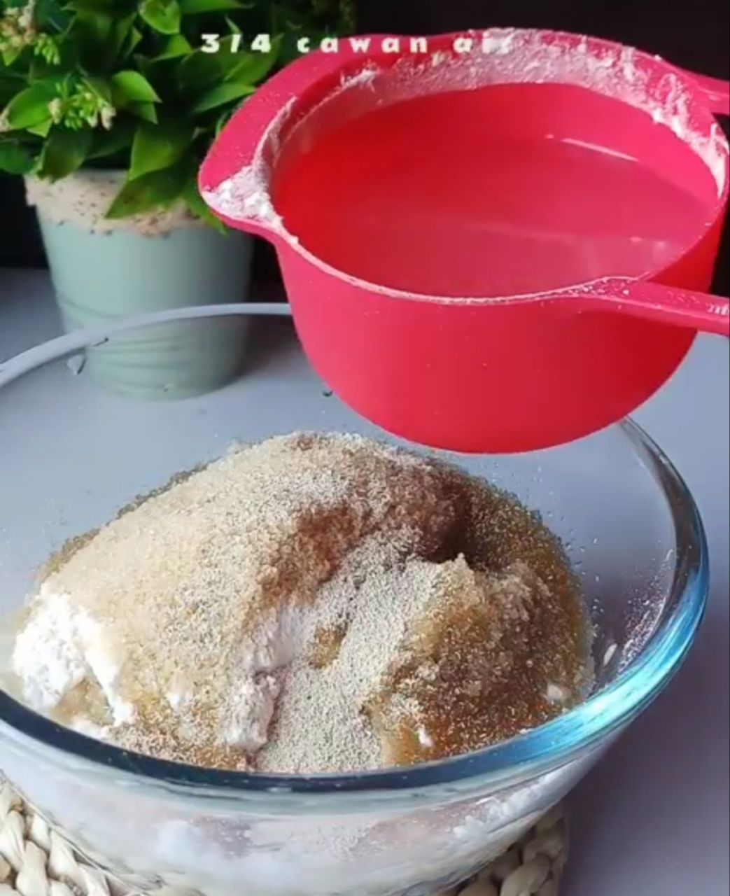 Ekstra Lembut. Apam Solo Inti Kelapa Manis Confirm Boleh Pikat Mentua!