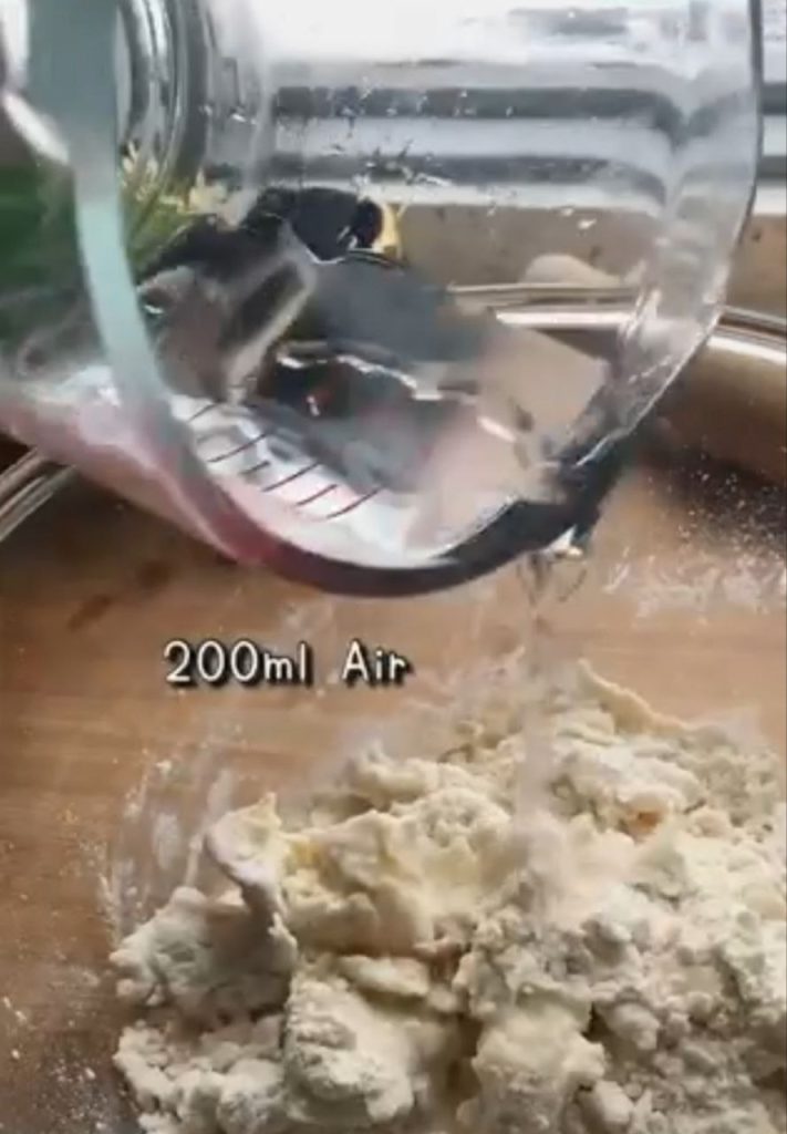 Roti Heaven Ala Pizza Terlajak Mudah, Ringkas Je Cara Buat. Makan Panas ...