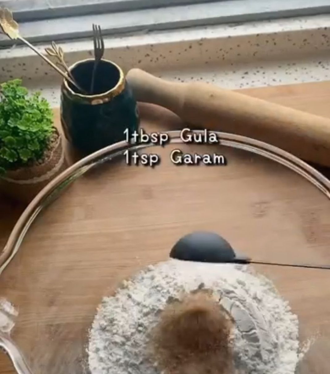 Roti Heaven Ala Pizza Terlajak Mudah, Ringkas Je Cara Buat. Makan Panas ...