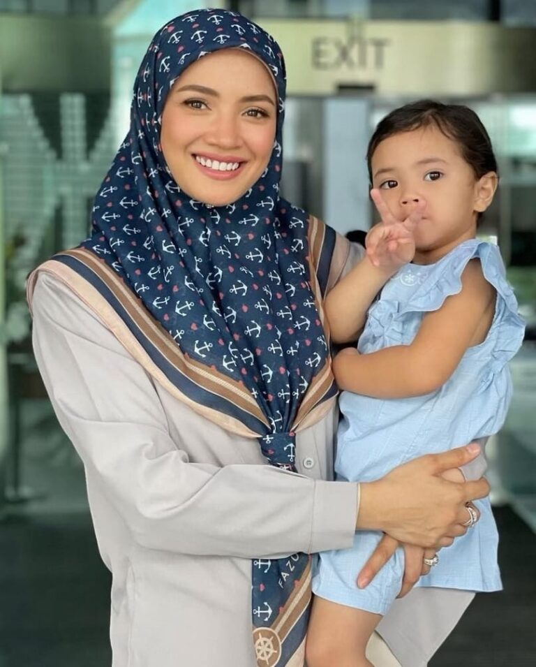 Acah-Acah Influencer & Suka Blackpink, Gelagat Fatima Buat Ramai Geram ...