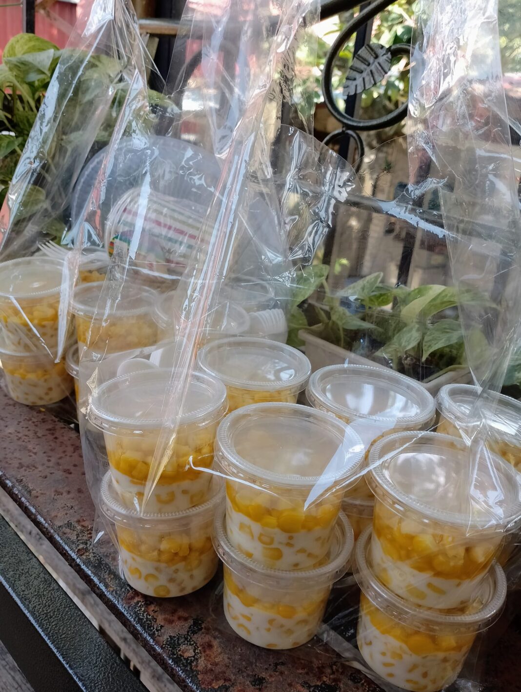 Jagung Rebus Dengan Susu Untuk Potluck Jamuan Sekolah Anak, Paling Senang!